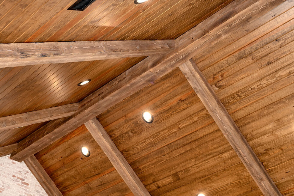The Psychological Effects of Wood Planking on Ceilings and Walls ...